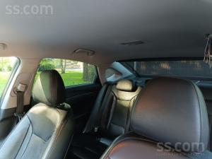 Pelēks Hyundai i40 2012 Rīga, ar dzinēja tilpumu 1.70 L un nobraukumu 451 tūkst. km par 4650 €, foto 13 vietnē AUTOMOTO.COM.LV