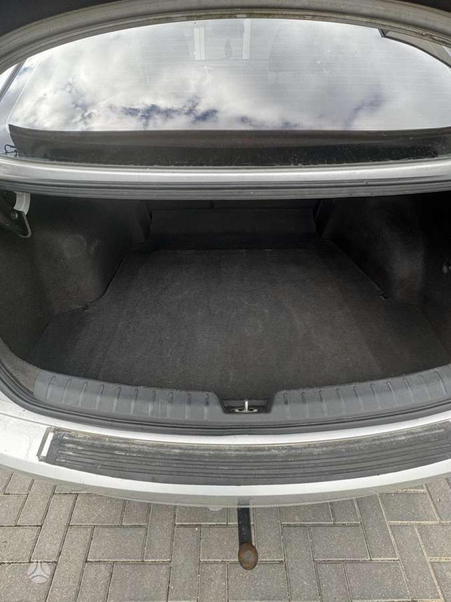 Pelēks Hyundai i40 2012 Kauņa, ar dzinēja tilpumu 1.69 L un nobraukumu 275 tūkst. km par 3500 €, foto 21 vietnē AUTOMOTO.COM.LV