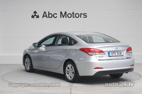 Grey Hyundai i40 2013 in Tallinn, with an engine capacity of 1.60 L and mileage of 178 thousand km for 6190 €, photo 6 on AUTOMOTO.COM.LV