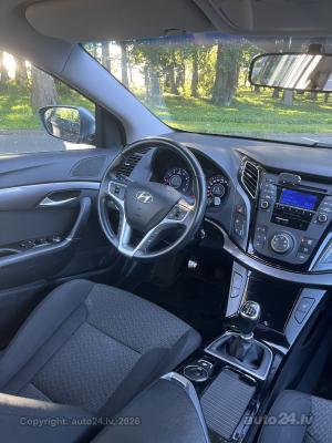 Grey Hyundai i40 2013 in Tallinn, with an engine capacity of 1.60 L and mileage of 101 thousand km for 6350 €, photo 7 on AUTOMOTO.COM.LV