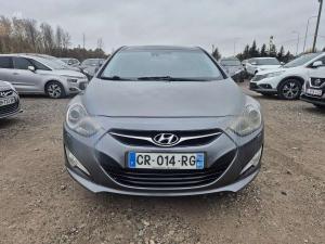 Grey Hyundai i40 2013 in Utena, with an engine capacity of 1.69 L and mileage of 259 thousand km for 5200 €, photo 3 on AUTOMOTO.COM.LV