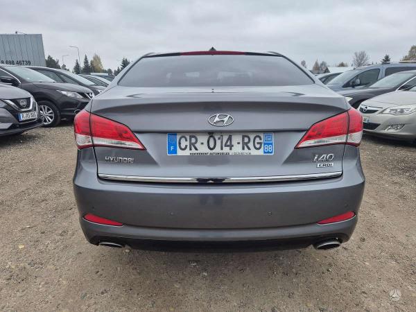 Хендай и40 2013 в Утена на AUTOMOTO.COM.LV Серый Хендай и40 2013 в Утена, объемом двигателя 1.69 л и пробегом 259 тыс. км за 5200 €, фото 6 на AUTOMOTO.COM.LV