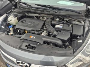 Grey Hyundai i40 2013 in Utena, with an engine capacity of 1.69 L and mileage of 259 thousand km for 5200 €, photo 9 on AUTOMOTO.COM.LV