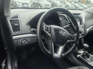 Grey Hyundai i40 2013 in Utena, with an engine capacity of 1.69 L and mileage of 259 thousand km for 5200 €, photo 17 on AUTOMOTO.COM.LV