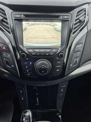 Grey Hyundai i40 2013 in Utena, with an engine capacity of 1.69 L and mileage of 259 thousand km for 5200 €, photo 22 on AUTOMOTO.COM.LV