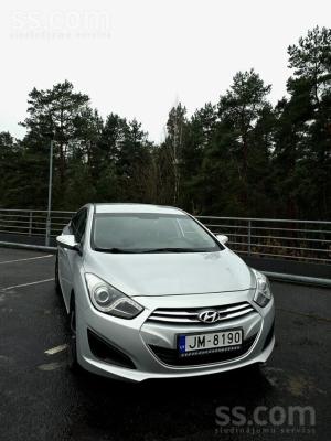 Grey Hyundai i40 2014 in Riga, with an engine capacity of 1.60 L and mileage of 218 thousand km for 5880 €, photo  on AUTOMOTO.COM.LV