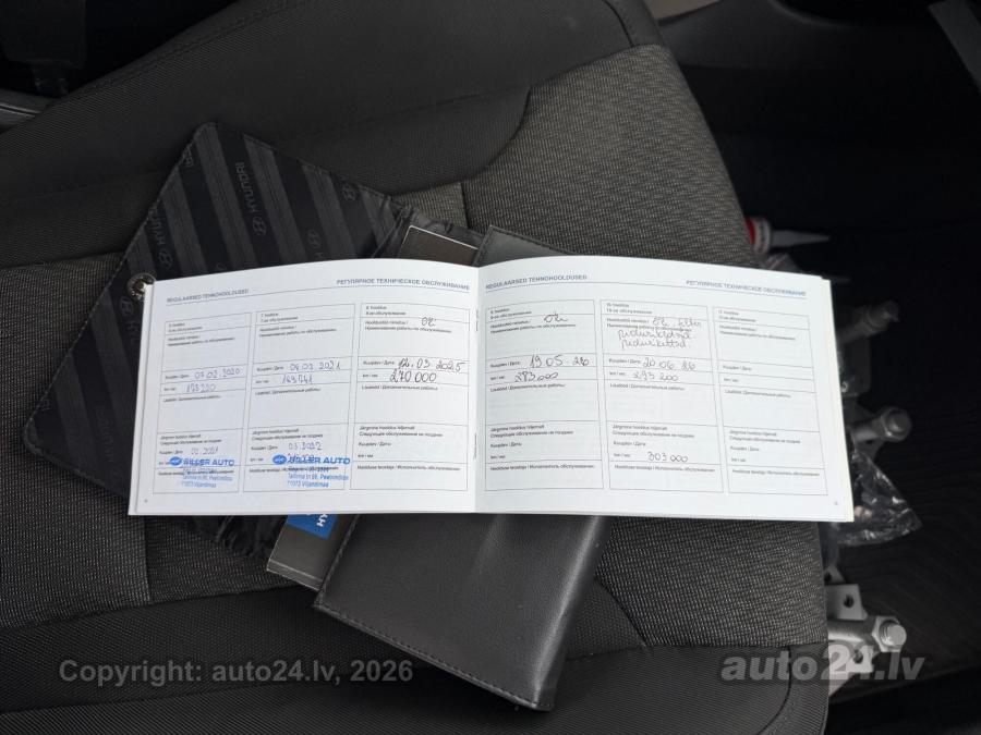 Pelēks Hyundai i40 2014 Tallina, ar dzinēja tilpumu 1.70 L un nobraukumu 290 tūkst. km par 4500 €, foto 12 vietnē AUTOMOTO.COM.LV