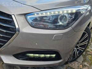 Grey Hyundai i40 2017 in Riga, with an engine capacity of 1.70 L and mileage of 187 thousand km for 7970 €, photo 31 on AUTOMOTO.COM.LV