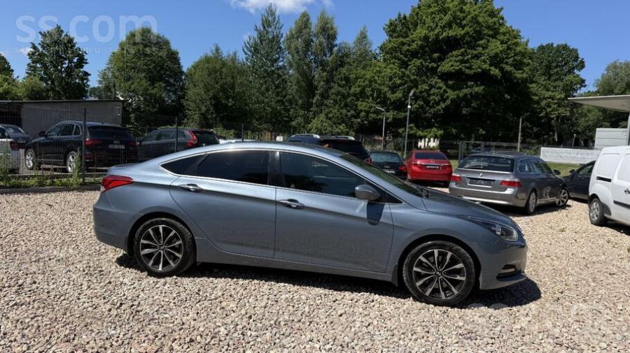 Pelēks Hyundai i40 2017 Rīga, ar dzinēja tilpumu 1.70 L un nobraukumu 177 tūkst. km par 7650 €, foto 4 vietnē AUTOMOTO.COM.LV