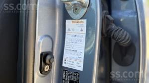 Pelēks Hyundai i40 2017 Rīga, ar dzinēja tilpumu 1.70 L un nobraukumu 177 tūkst. km par 7650 €, foto 27 vietnē AUTOMOTO.COM.LV