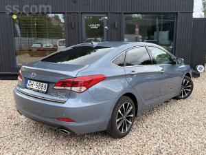 Grey Hyundai i40 2017 in Riga, with an engine capacity of 1.70 L and mileage of 177 thousand km for 7700 €, photo 7 on AUTOMOTO.COM.LV