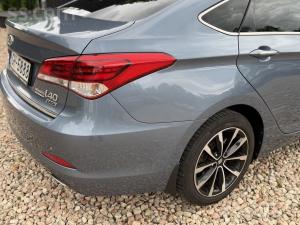 Grey Hyundai i40 2017 in Riga, with an engine capacity of 1.70 L and mileage of 177 thousand km for 7700 €, photo 9 on AUTOMOTO.COM.LV