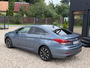 Grey Hyundai i40 2017 in Riga, with an engine capacity of 1.70 L and mileage of 177 thousand km for 7700 €, photo 12 on AUTOMOTO.COM.LV