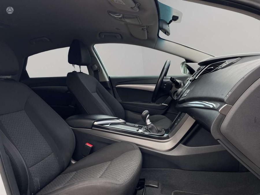 Pelēks Hyundai i40 2017 Viļņa, ar dzinēja tilpumu 1.60 L un nobraukumu 165 tūkst. km par 6699 €, foto 9 vietnē AUTOMOTO.COM.LV