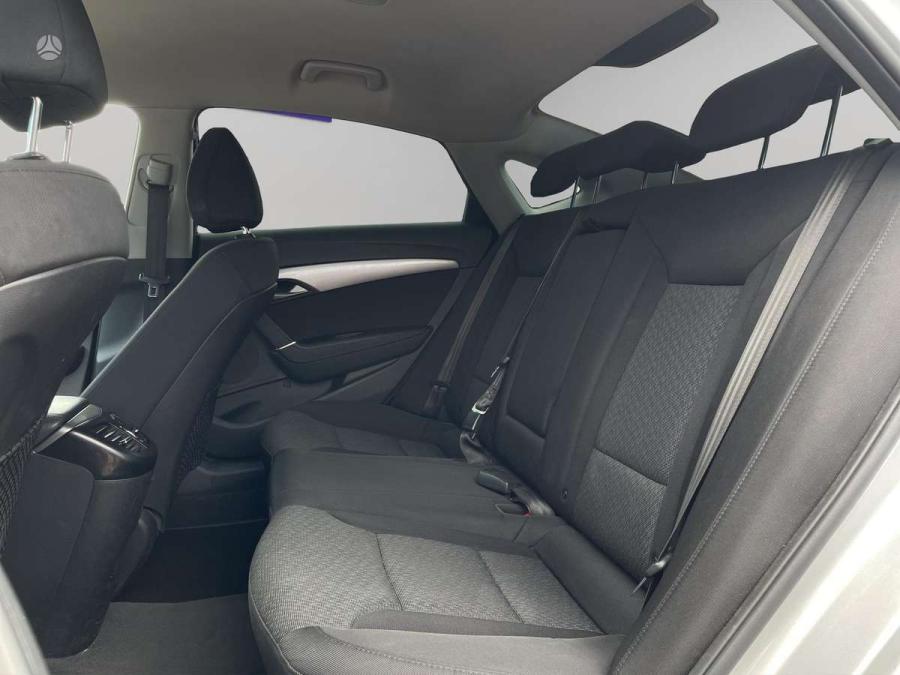 Pelēks Hyundai i40 2017 Viļņa, ar dzinēja tilpumu 1.60 L un nobraukumu 165 tūkst. km par 6699 €, foto 11 vietnē AUTOMOTO.COM.LV
