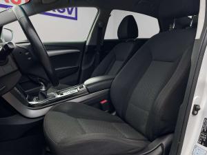 Pelēks Hyundai i40 2017 Viļņa, ar dzinēja tilpumu 1.60 L un nobraukumu 165 tūkst. km par 6699 €, foto 14 vietnē AUTOMOTO.COM.LV