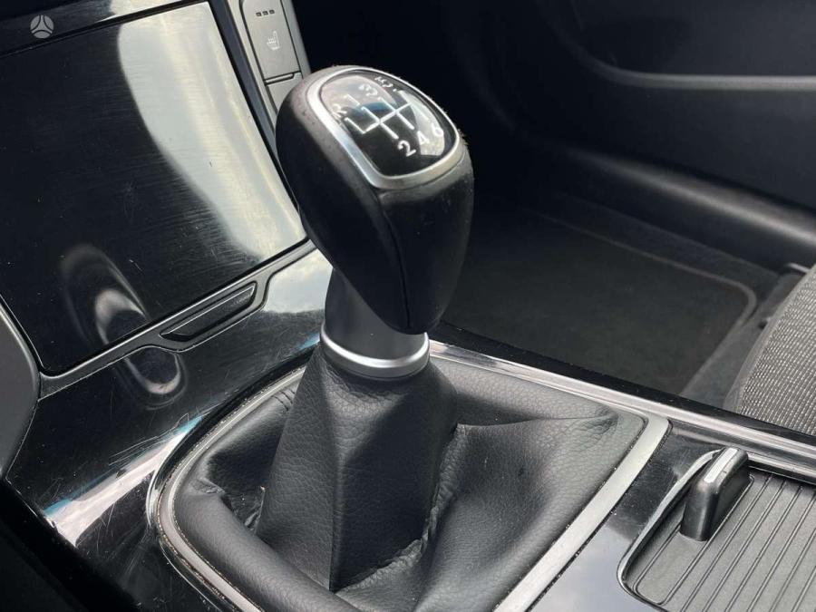 Pelēks Hyundai i40 2017 Viļņa, ar dzinēja tilpumu 1.60 L un nobraukumu 165 tūkst. km par 6699 €, foto 15 vietnē AUTOMOTO.COM.LV