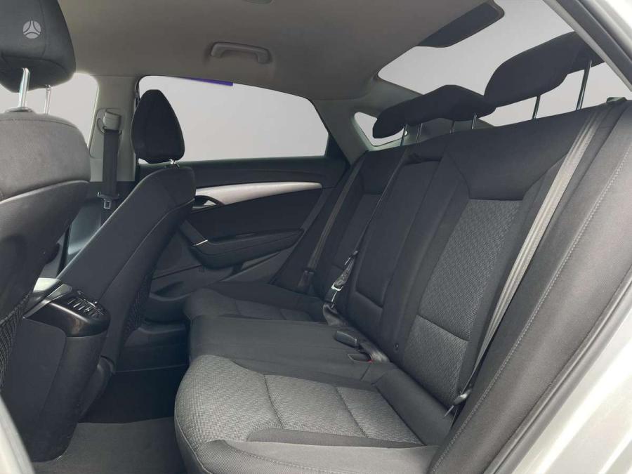 Grey Hyundai i40 2017 in Vilnius, with an engine capacity of 1.60 L and mileage of 165 thousand km for 6699 €, photo 11 on AUTOMOTO.COM.LV
