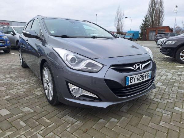 Pelēks Hyundai i40 2011 Tauragė, ar dzinēja tilpumu 1.69 L un nobraukumu 214 tūkst. km par 5300 €, foto 1 vietnē AUTOMOTO.COM.LV