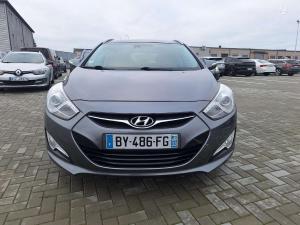 Grey Hyundai i40 2011 in Taurage, with an engine capacity of 1.69 L and mileage of 214 thousand km for 5300 €, photo 2 on AUTOMOTO.COM.LV