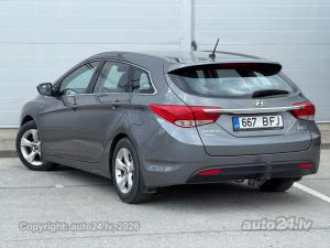 Grey Hyundai i40 2011 in Tallinn, with an engine capacity of 1.70 L and mileage of 276 thousand km for 3000 €, photo 4 on AUTOMOTO.COM.LV