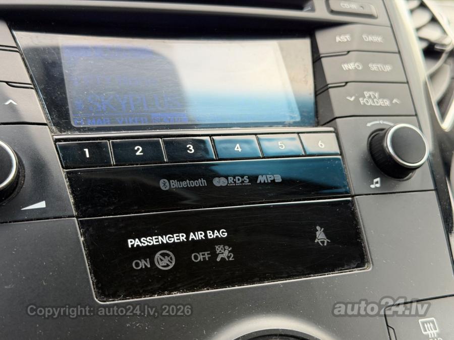 Grey Hyundai i40 2011 in Tallinn, with an engine capacity of 1.70 L and mileage of 276 thousand km for 3000 €, photo 12 on AUTOMOTO.COM.LV
