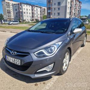 Серый Хендай и40 2011 в Рига, объемом двигателя 2.00 л и пробегом 193 тыс. км за 4700 €, фото 15 на AUTOMOTO.COM.LV
