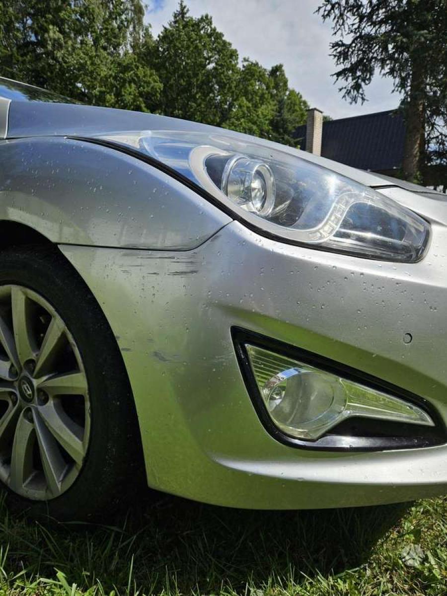 Pelēks Hyundai i40 2011 Kauņa, ar dzinēja tilpumu 1.69 L un nobraukumu 190 tūkst. km par 4000 €, foto 6 vietnē AUTOMOTO.COM.LV