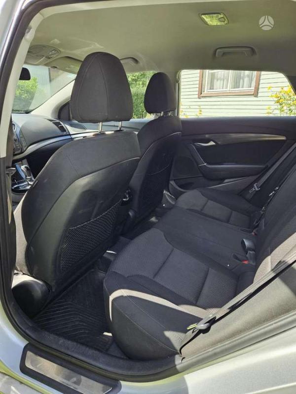 Pelēks Hyundai i40 2011 Kauņa, ar dzinēja tilpumu 1.69 L un nobraukumu 190 tūkst. km par 4000 €, foto 8 vietnē AUTOMOTO.COM.LV