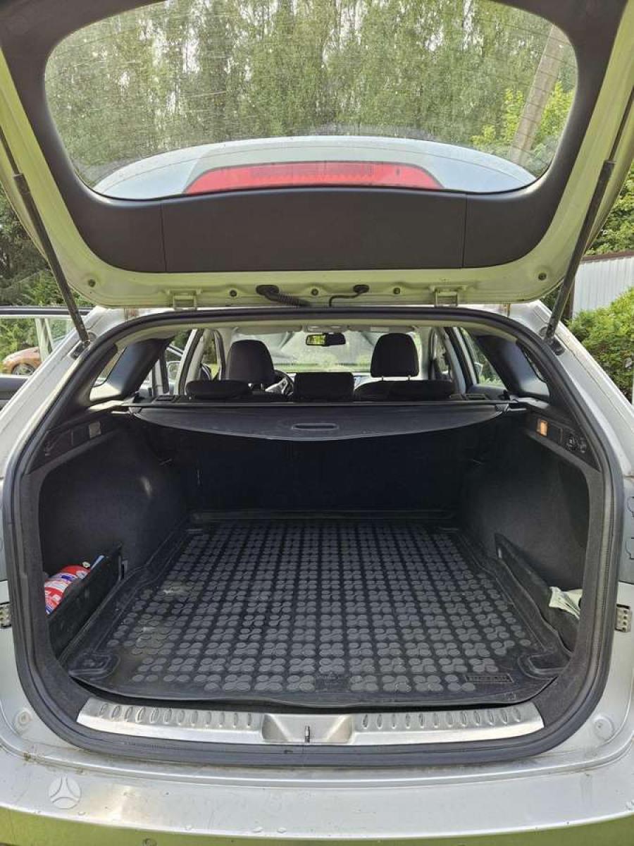 Pelēks Hyundai i40 2011 Kauņa, ar dzinēja tilpumu 1.69 L un nobraukumu 190 tūkst. km par 4000 €, foto 9 vietnē AUTOMOTO.COM.LV