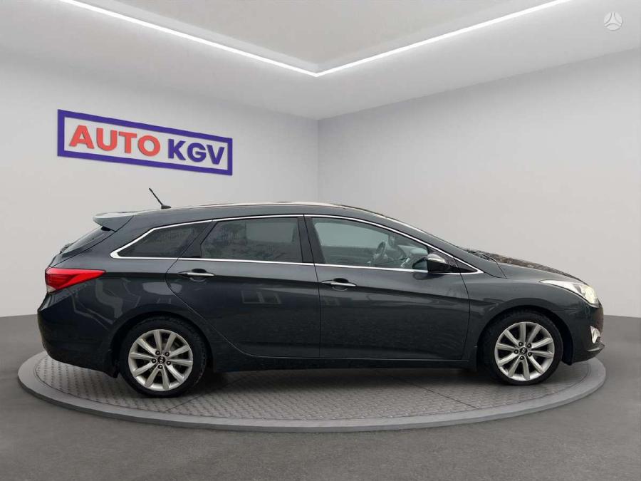 Pelēks Hyundai i40 2012 Kauņa, ar dzinēja tilpumu 1.70 L un nobraukumu 258 tūkst. km par 5299 €, foto 6 vietnē AUTOMOTO.COM.LV