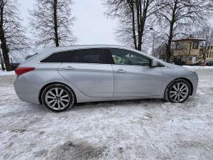 Pelēks Hyundai i40 2012 Tauragė, ar dzinēja tilpumu 1.69 L un nobraukumu 212 tūkst. km par 5500 €, foto 7 vietnē AUTOMOTO.COM.LV