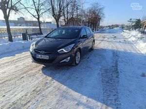 Grey Hyundai i40 2012 in Telschi, with an engine capacity of 1.70 L and mileage of 255 thousand km for 3999 €, photo 14 on AUTOMOTO.COM.LV