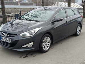 Pelēks Hyundai i40 2012 Telšiai, ar dzinēja tilpumu 1.70 L un nobraukumu 255 tūkst. km par 3899 €, foto 4 vietnē AUTOMOTO.COM.LV