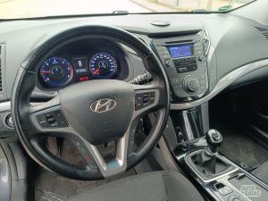 Pelēks Hyundai i40 2012 Telšiai, ar dzinēja tilpumu 1.70 L un nobraukumu 255 tūkst. km par 3899 €, foto 17 vietnē AUTOMOTO.COM.LV