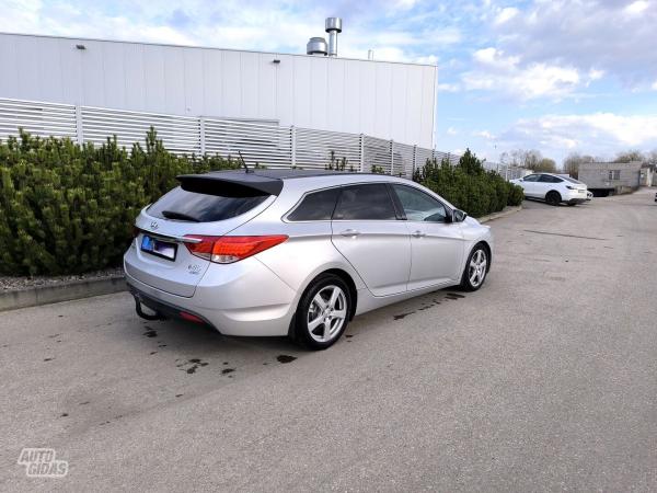 Pelēks Hyundai i40 2012 Kauņa, ar dzinēja tilpumu 1.70 L un nobraukumu 306 tūkst. km par 4000 €, foto 4 vietnē AUTOMOTO.COM.LV