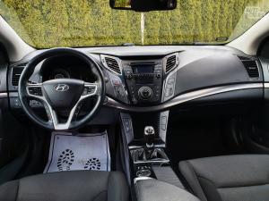 Grey Hyundai i40 2012 in Ukmerge, with an engine capacity of 1.70 L and mileage of 229 thousand km for 4650 €, photo 23 on AUTOMOTO.COM.LV
