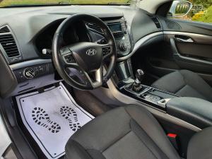 Grey Hyundai i40 2012 in Ukmerge, with an engine capacity of 1.70 L and mileage of 229 thousand km for 4650 €, photo 25 on AUTOMOTO.COM.LV