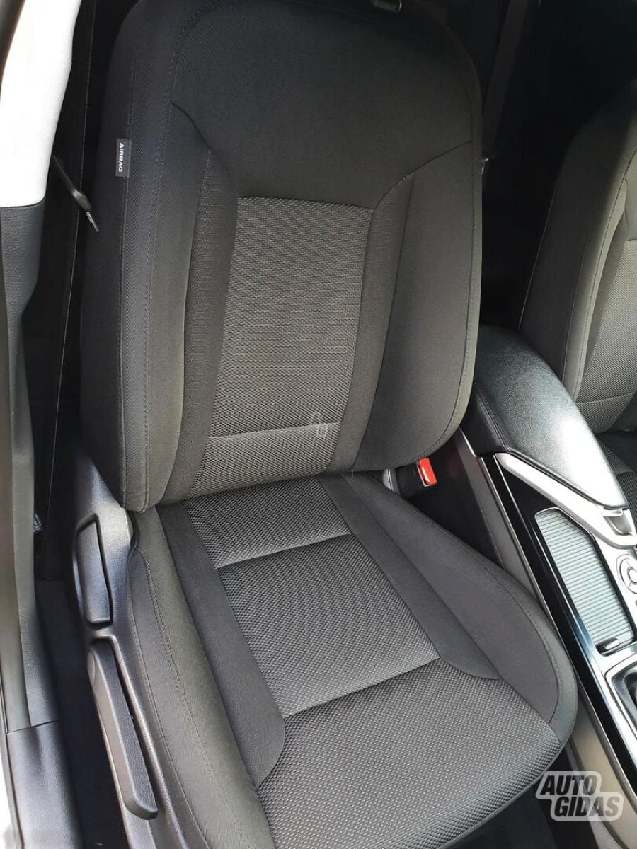 Grey Hyundai i40 2012 in Ukmerge, with an engine capacity of 1.70 L and mileage of 229 thousand km for 4650 €, photo 27 on AUTOMOTO.COM.LV