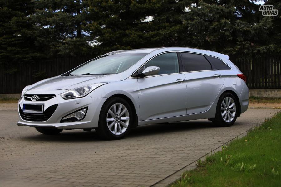 Pelēks Hyundai i40 2012 Ukmergė, ar dzinēja tilpumu 1.70 L un nobraukumu 229 tūkst. km par 4650 €, foto 4 vietnē AUTOMOTO.COM.LV