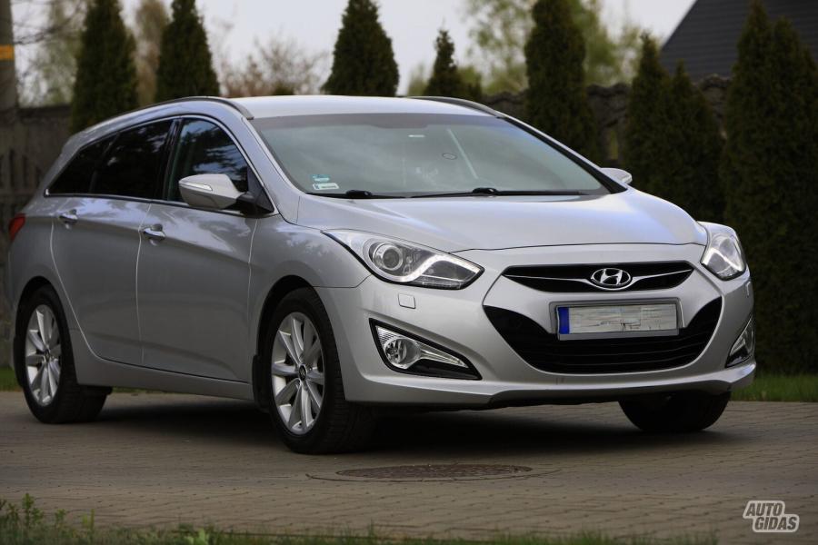 Pelēks Hyundai i40 2012 Ukmergė, ar dzinēja tilpumu 1.70 L un nobraukumu 229 tūkst. km par 4650 €, foto 14 vietnē AUTOMOTO.COM.LV