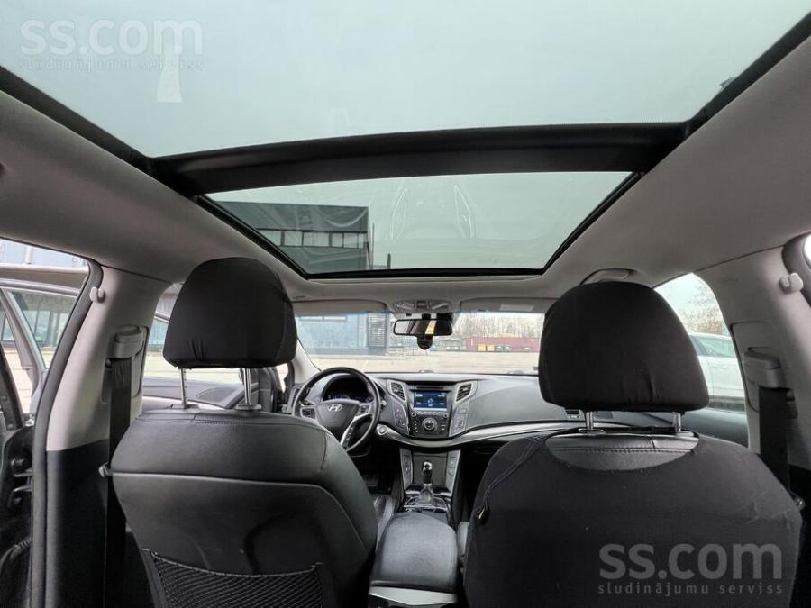 Grey Hyundai i40 2012 in Riga, with an engine capacity of 1.70 L and mileage of 280 thousand km for 5000 €, photo 15 on AUTOMOTO.COM.LV