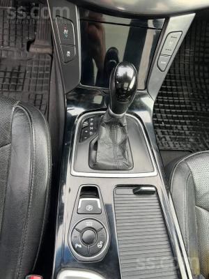 Grey Hyundai i40 2012 in Riga, with an engine capacity of 1.70 L and mileage of 280 thousand km for 5000 €, photo 19 on AUTOMOTO.COM.LV