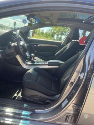 Pelēks Hyundai i40 2012 Viļņa, ar dzinēja tilpumu 1.69 L un nobraukumu 309 tūkst. km par 3850 €, foto 19 vietnē AUTOMOTO.COM.LV