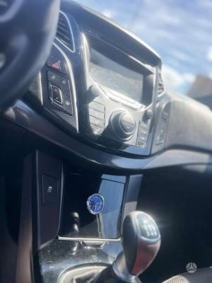Pelēks Hyundai i40 2012 Viļņa, ar dzinēja tilpumu 1.69 L un nobraukumu 309 tūkst. km par 3850 €, foto 20 vietnē AUTOMOTO.COM.LV