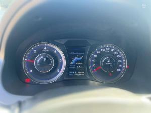 Pelēks Hyundai i40 2012 Viļņa, ar dzinēja tilpumu 1.69 L un nobraukumu 309 tūkst. km par 3850 €, foto 24 vietnē AUTOMOTO.COM.LV