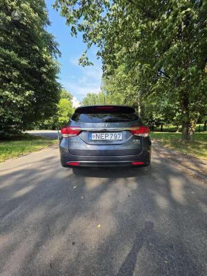 Grey Hyundai i40 2012 in Vilnius, with an engine capacity of 1.69 L and mileage of 262 thousand km for 4200 €, photo 12 on AUTOMOTO.COM.LV
