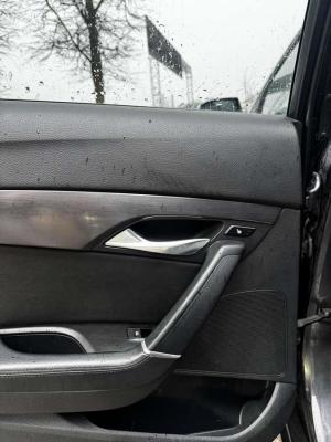 Grey Hyundai i40 2012 in Riga, with an engine capacity of 1.69 L and mileage of 230 thousand km for 2350 €, photo 10 on AUTOMOTO.COM.LV