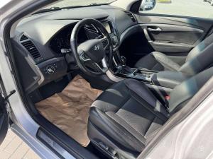Pelēks Hyundai i40 2012 Telšiai, ar dzinēja tilpumu 1.69 L un nobraukumu 240 tūkst. km par 5200 €, foto 19 vietnē AUTOMOTO.COM.LV