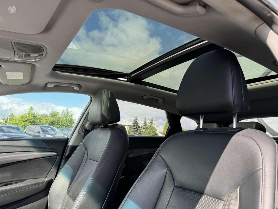 Pelēks Hyundai i40 2012 Telšiai, ar dzinēja tilpumu 1.69 L un nobraukumu 240 tūkst. km par 5200 €, foto 22 vietnē AUTOMOTO.COM.LV